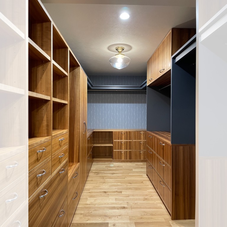 ファムドチェリー クローゼット（移設＆追加製作） | Both（ボウス）